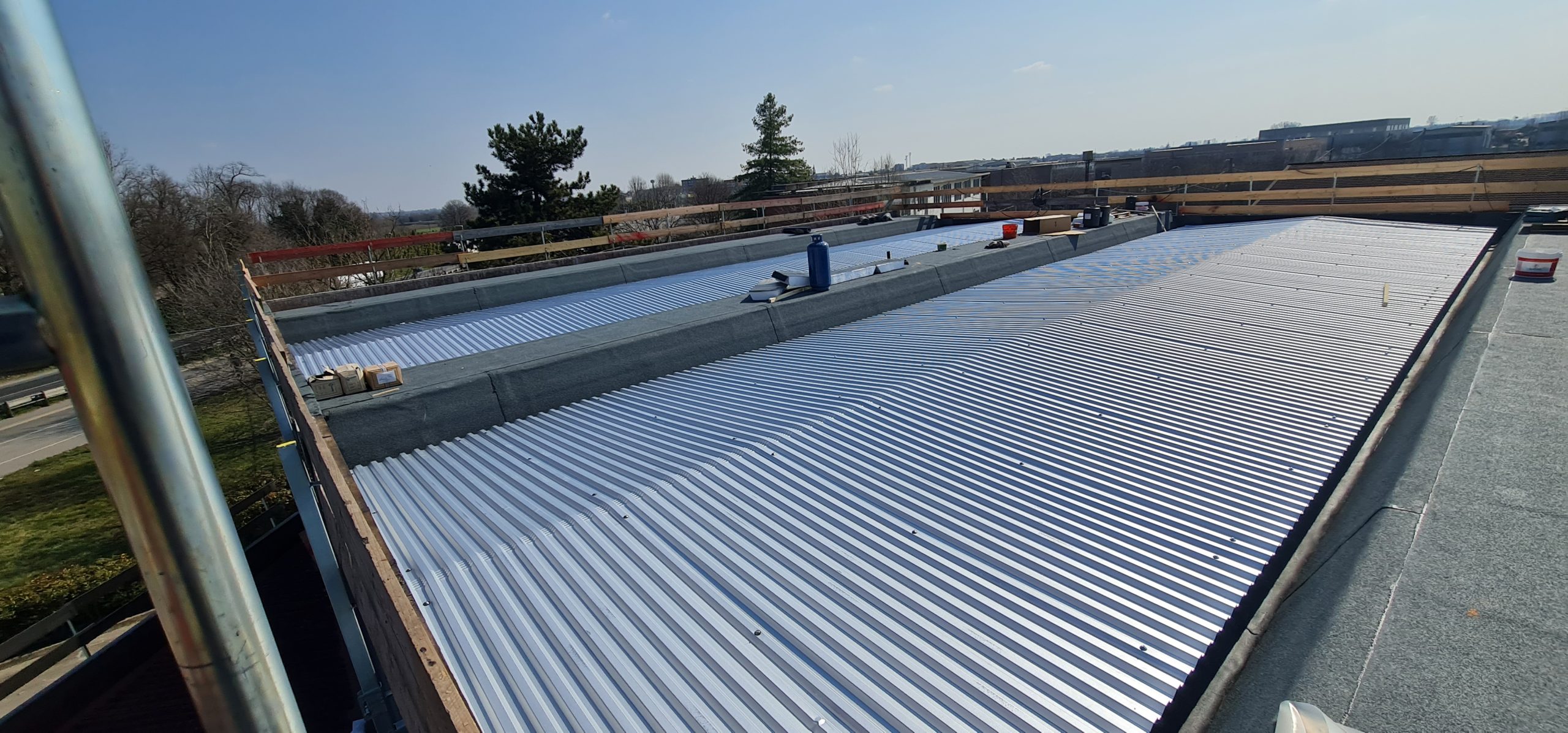 Bonifica amianto per Zanetti serramenti - AA Coperture